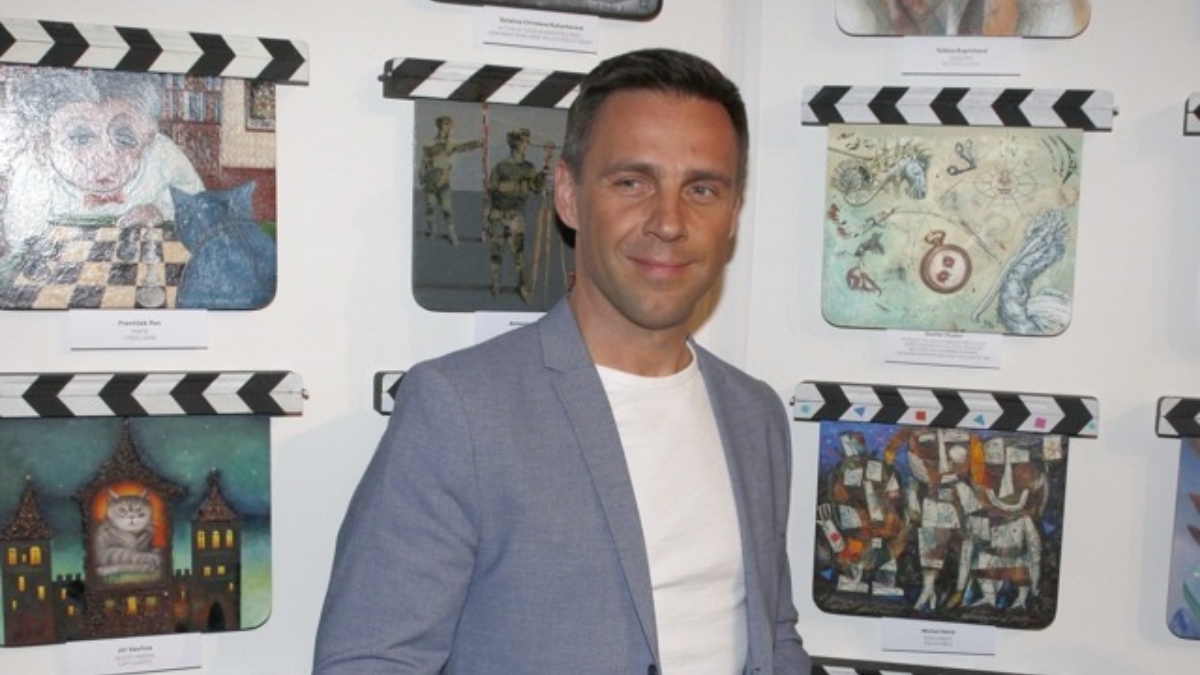 Roman Vojtek vyměnil těhotnou manželku za nádhernou zpěvačku